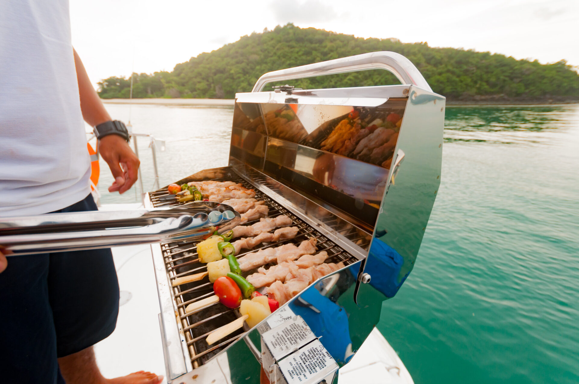 Les meilleurs types de barbecues pour un bateau - 365BBQ